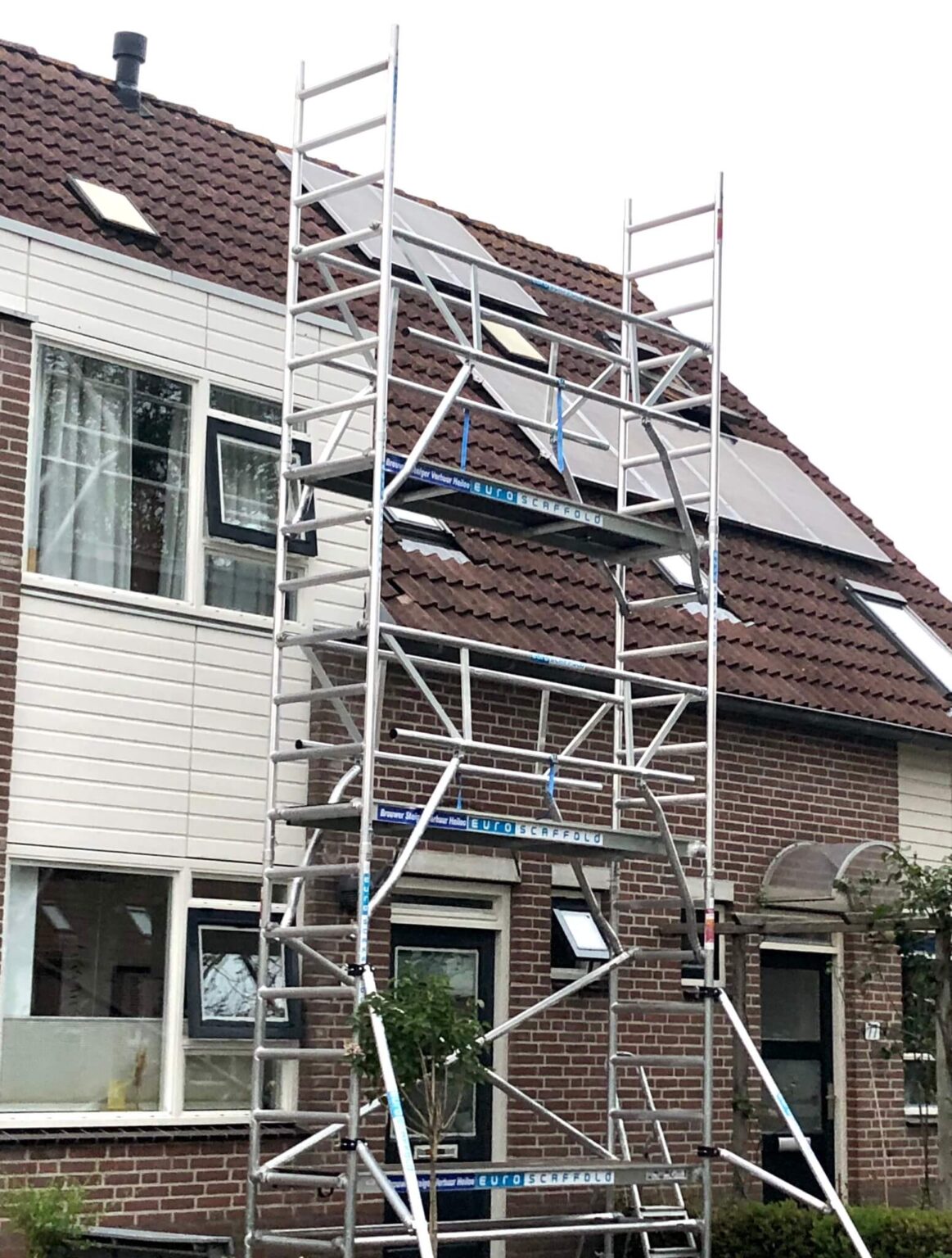 Smalle steiger werkhoogte 8,50 meter x 2,50 L x 0,75 B - Brouwer ...